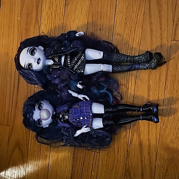 Shadow High | Toys | Shadow High Special Edition Twins Naomi Veronica ...